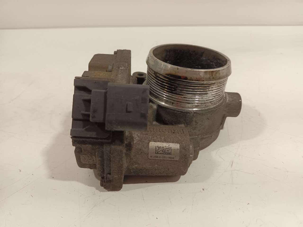 Boîtier papillon AUDI Q5 (8RB) 3.0 TDI quattro 17954566 | B-Parts