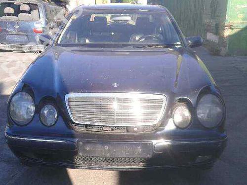 Tableau de bord MERCEDES-BENZ E-CLASS (W210) E 320 CDI (210.026) 244423 | B-Parts