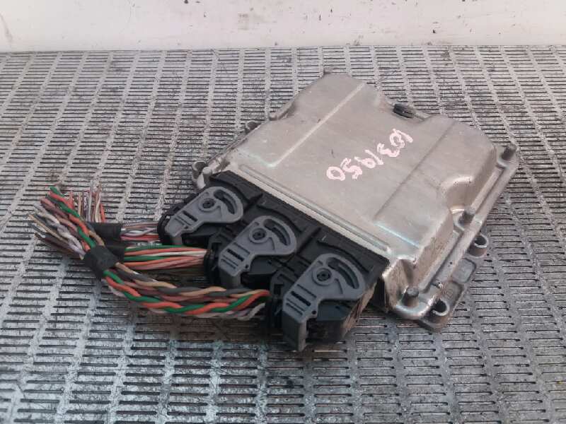 Engine control unit (ECU) RENAULT TRAFIC II Van (FL) 2705631 | B-Parts