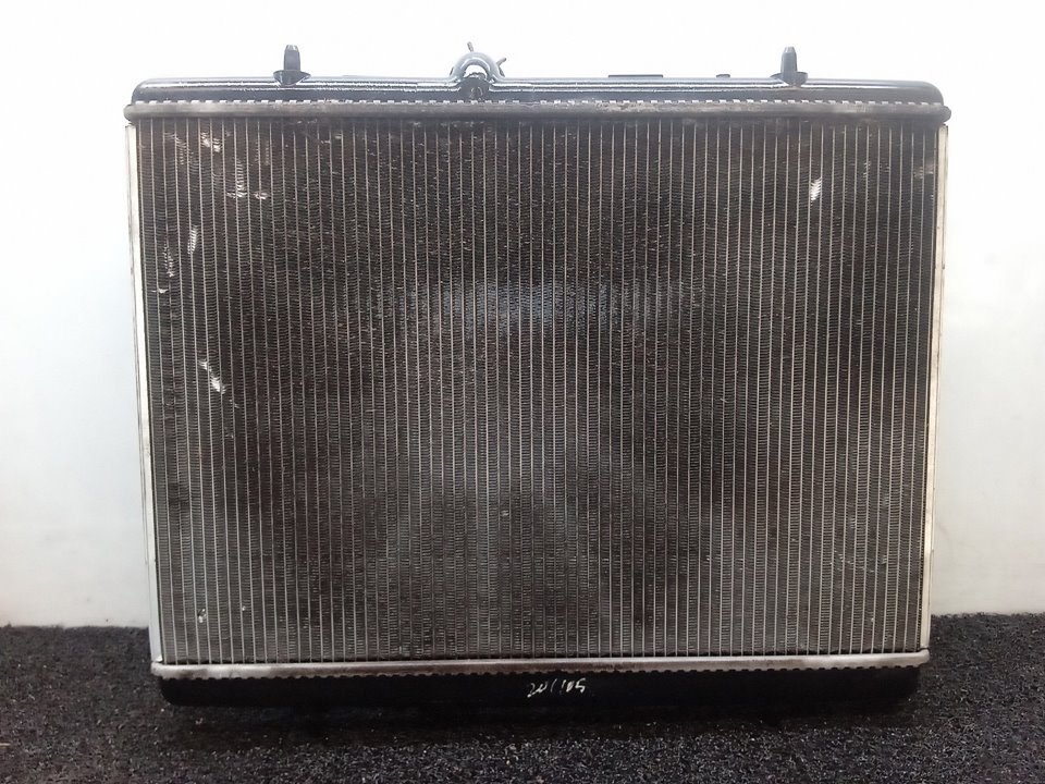 Water radiator PEUGEOT 3008 MPV (0U_) 1.6 HDi 6775908 | B-Parts