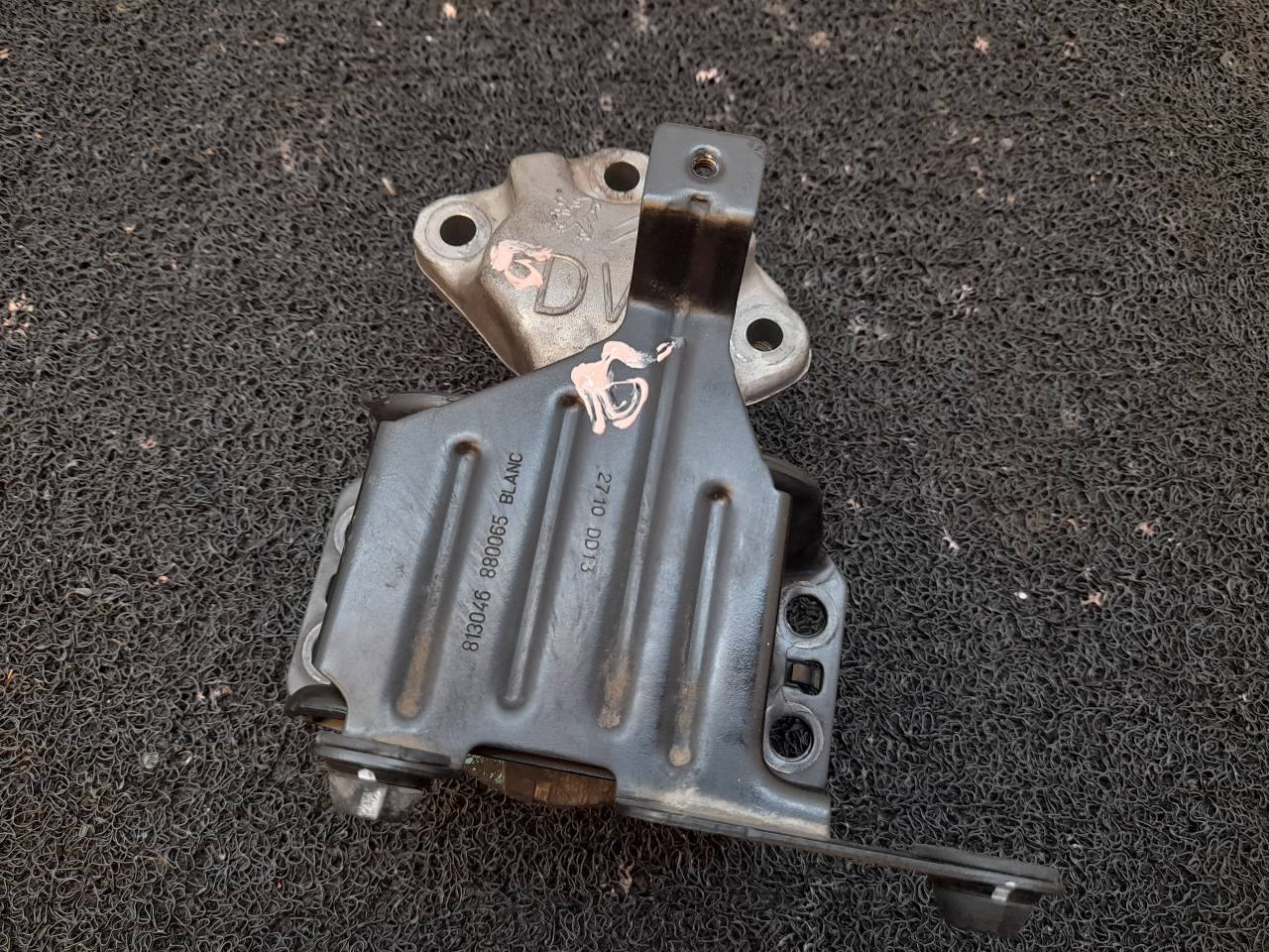 Engine mount CITROËN BERLINGO MULTISPACE (B9) 10244209 | B-Parts