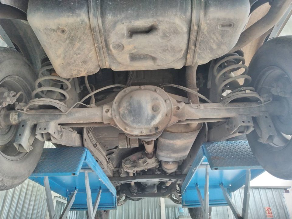 Rear axle JEEP CHEROKEE (KJ) 2.5 CRD 4x4 15847658 | B-Parts