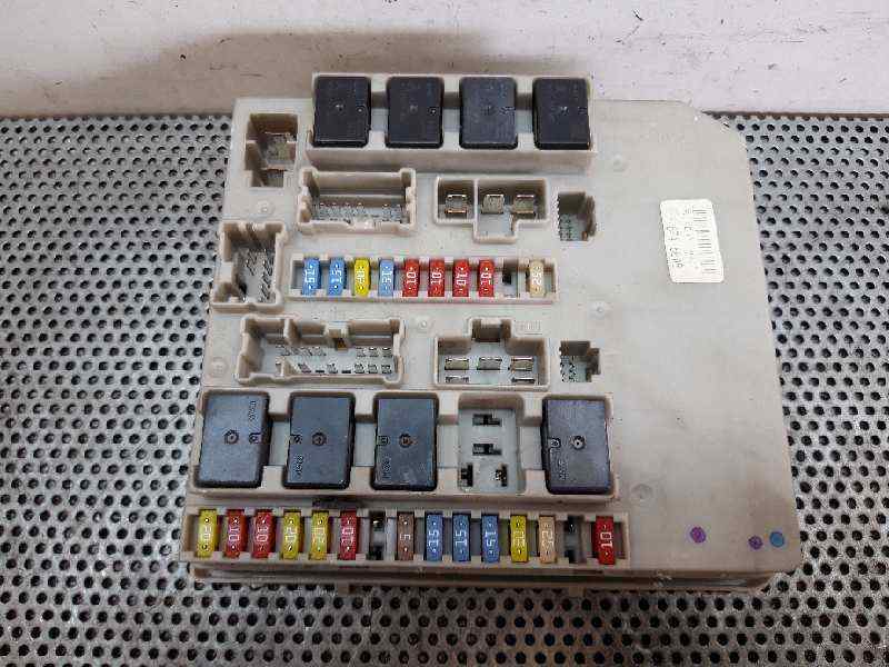 Boîte à Fusibles RENAULT MODUS / GRAND MODUS (F/JP0_) 1.6 (JP03, JP0B, JP0U, JP0Y, JP1G) 5767488 ...