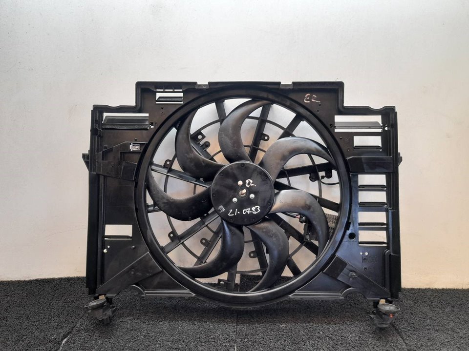 Radiator fan JAGUAR XE (X760) 2.0 D 8050873 | B-Parts
