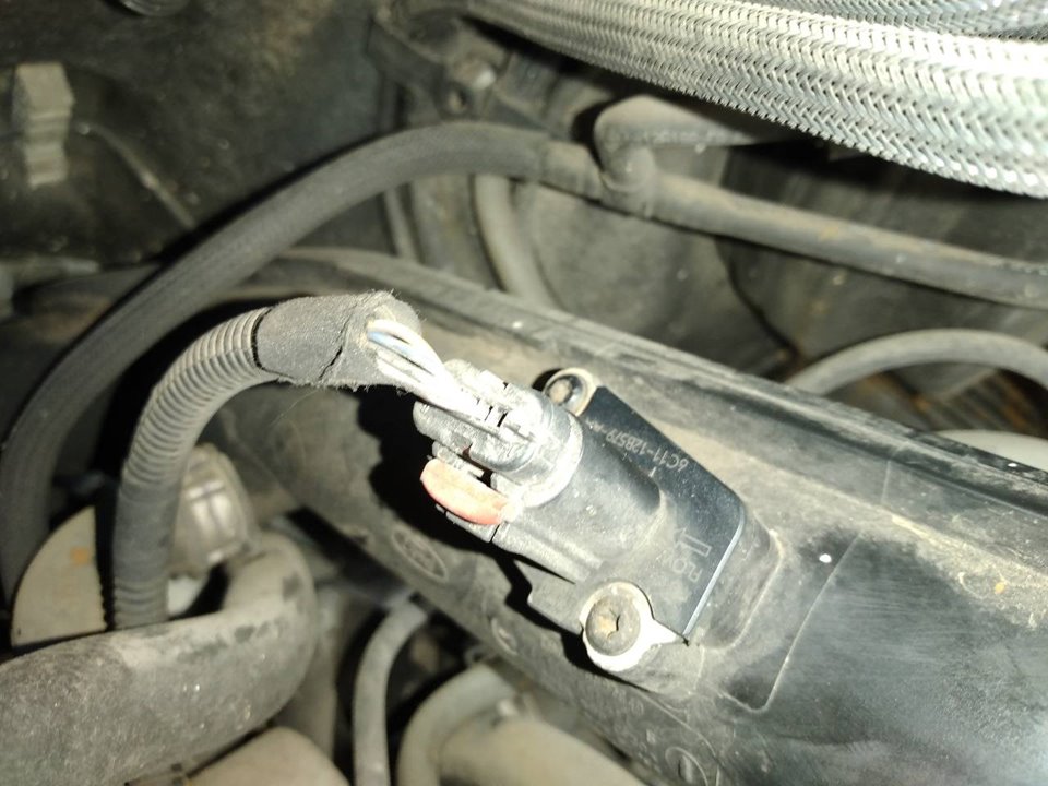 Mass air flow sensor FORD TRANSIT Van (FA_ _) 7435472 | B-Parts