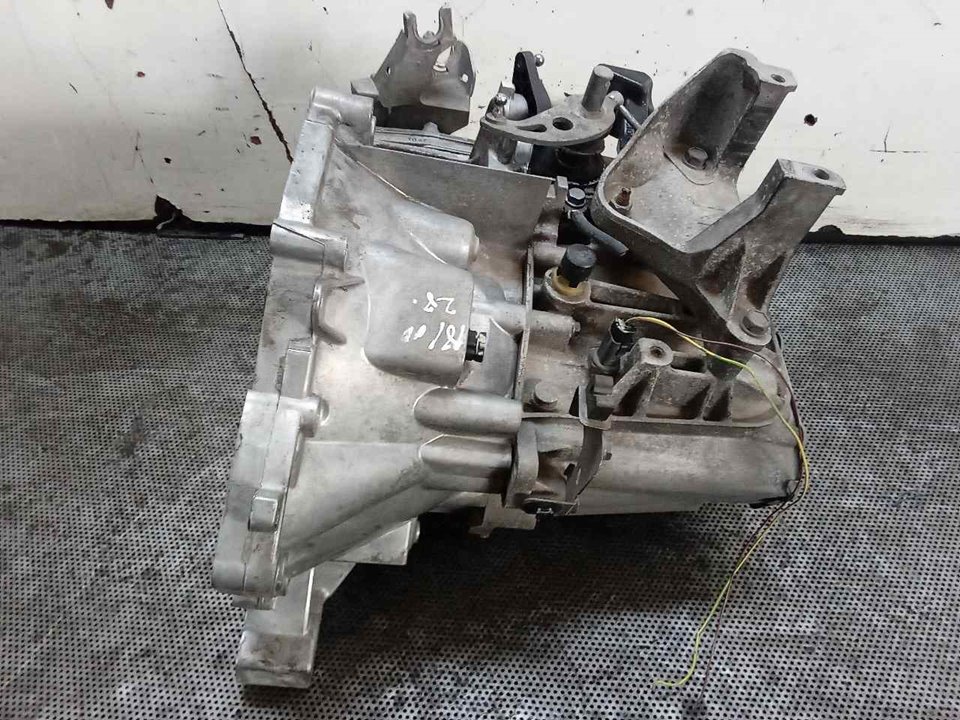 Manual gearbox PEUGEOT 407 (6D_) 2.2 HDi 170 (6D4HTH) 868057 | B-Parts