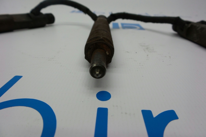 Injector FORD FOCUS (DAW, DBW) Bosch | B-Parts