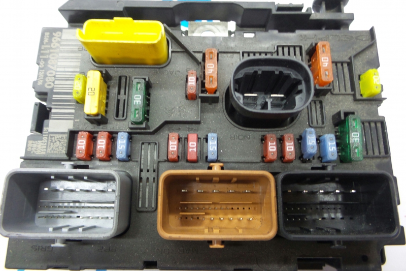 Fuse box PEUGEOT 307 (3A/C) 4797499 | B-Parts