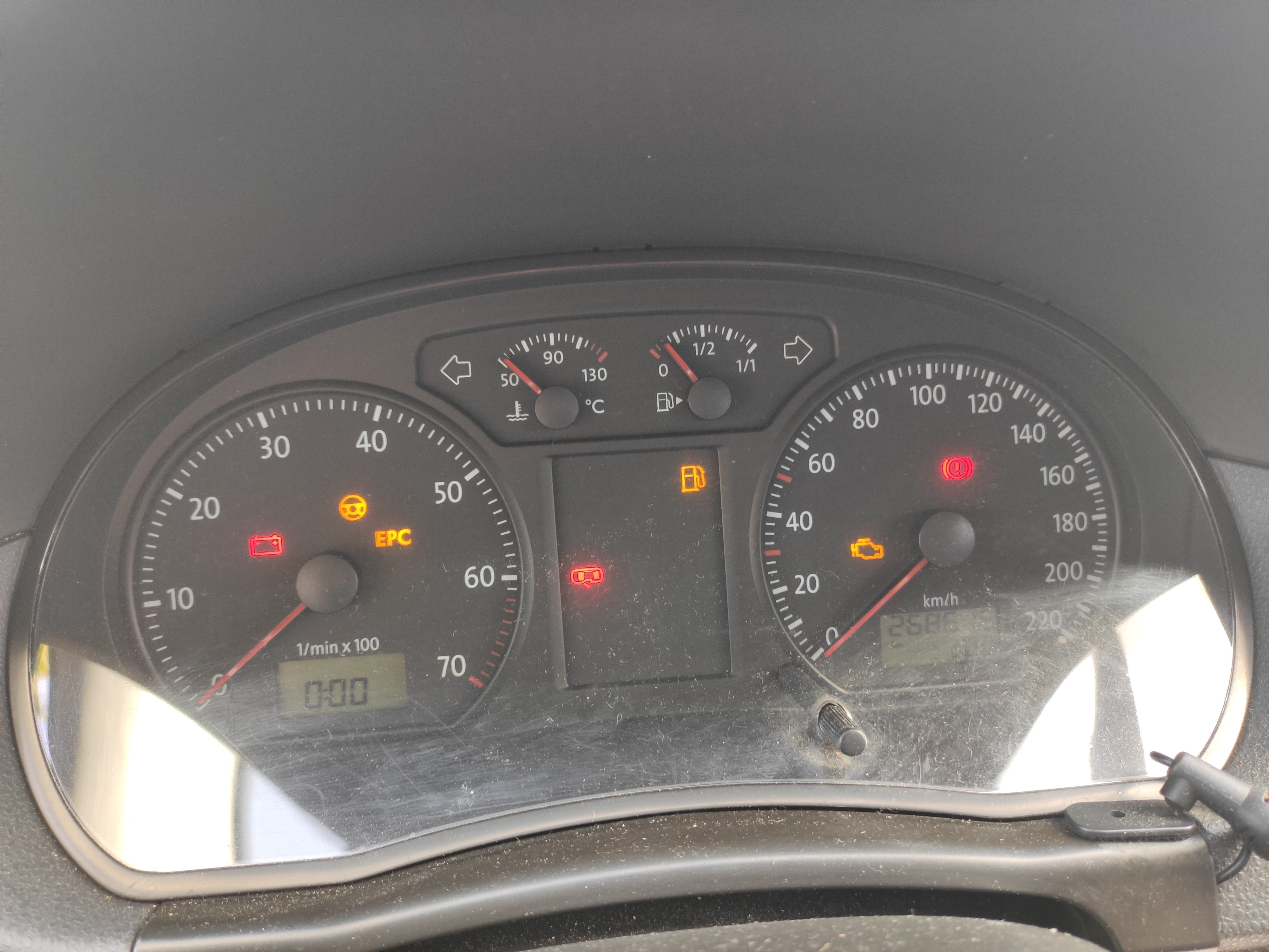 Instrument cluster VW POLO (9N_) 1.6 16V 9631228 | B-Parts