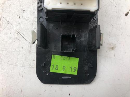 Left front window switch OPEL COMBO E Tour / Life (K9) 1.5 11488500 | B ...