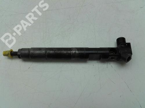 Injection rail MERCEDES-BENZ A-CLASS (W176) A 180 (176.042) 4743836 | B ...