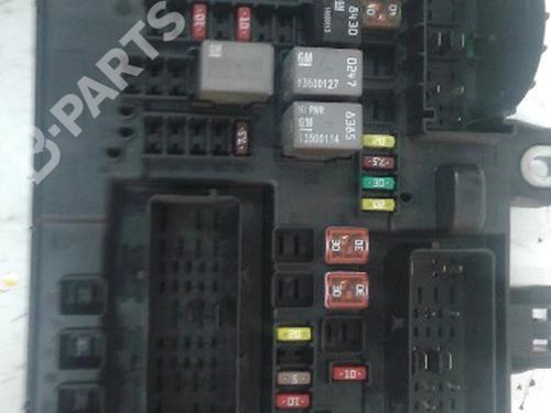 Fuse box OPEL INSIGNIA A Sports Tourer (G09) 2.0 E85 Turbo (35) 4748269 ...
