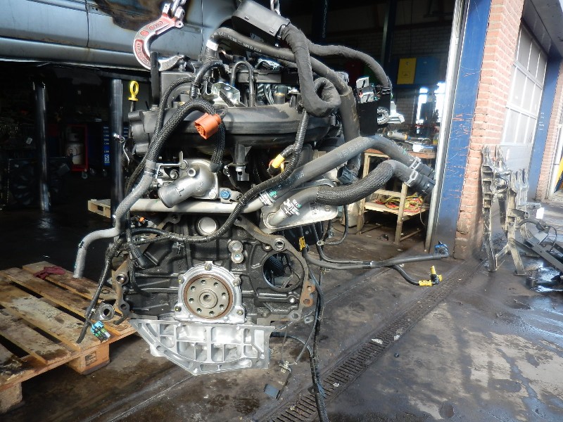 Moteur CHEVROLET TRAX 1.7 TD |55594613|| | B-Parts