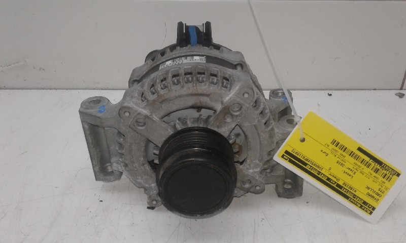 Alternateur CADILLAC CTS 2.0 Turbo AWD 1984438 | B-Parts