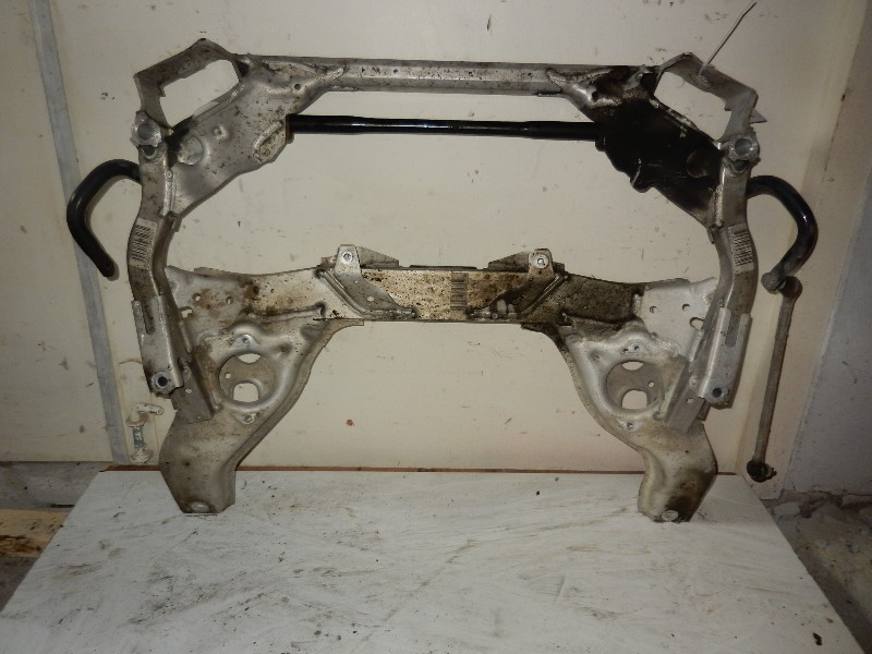 Charriot BMW 1 (E87) 118 d BMW: 31116785639 , 6785639 | B-Parts