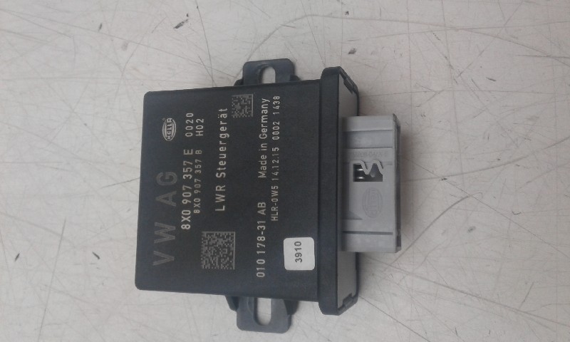 Control unit AUDI Q3 (8UB, 8UG) 2.0 TDI quattro 4749028 | B-Parts