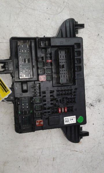 Fuse box OPEL INSIGNIA A (G09) 2.0 E85 Turbo (68) 4749093 | B-Parts