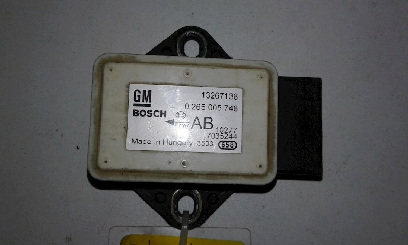 Electronic sensor OPEL MERIVA B MPV (S10) 1.3 CDTI (75) 5032772 | B-Parts