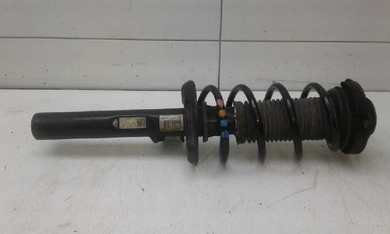 Left front suspension arm VW GOLF PLUS V (5M1, 521) 1.6 TDI 6820287 | B-Parts