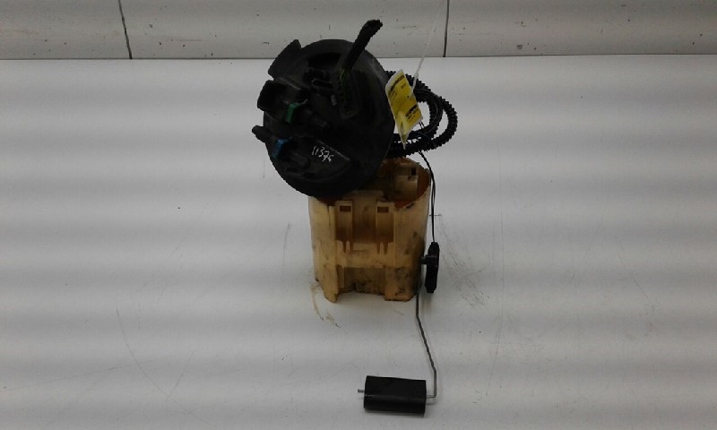 Fuel pump MERCEDES-BENZ V-CLASS (W447) V 220 CDI / d (447.811, 447.813 ...