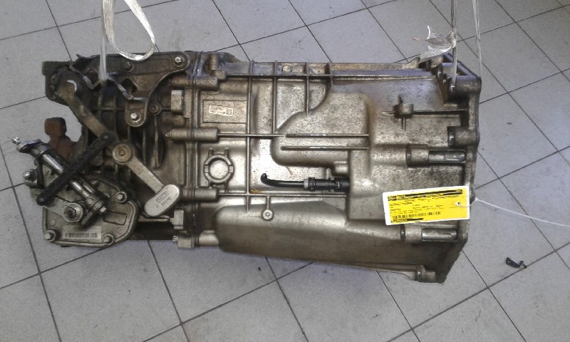 Gearbox VW CRAFTER 30-50 Van (2E_) 2.0 TDI 4775307 | B-Parts