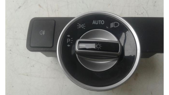 Switch MERCEDES-BENZ CLS (C218) CLS 350 CDI / d (218.323) 9677322 | B-Parts