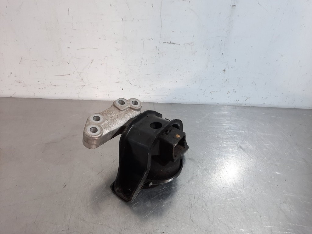 Engine mount CITROËN DS3 Convertible 1.6 VTi 120 17113303 | B-Parts