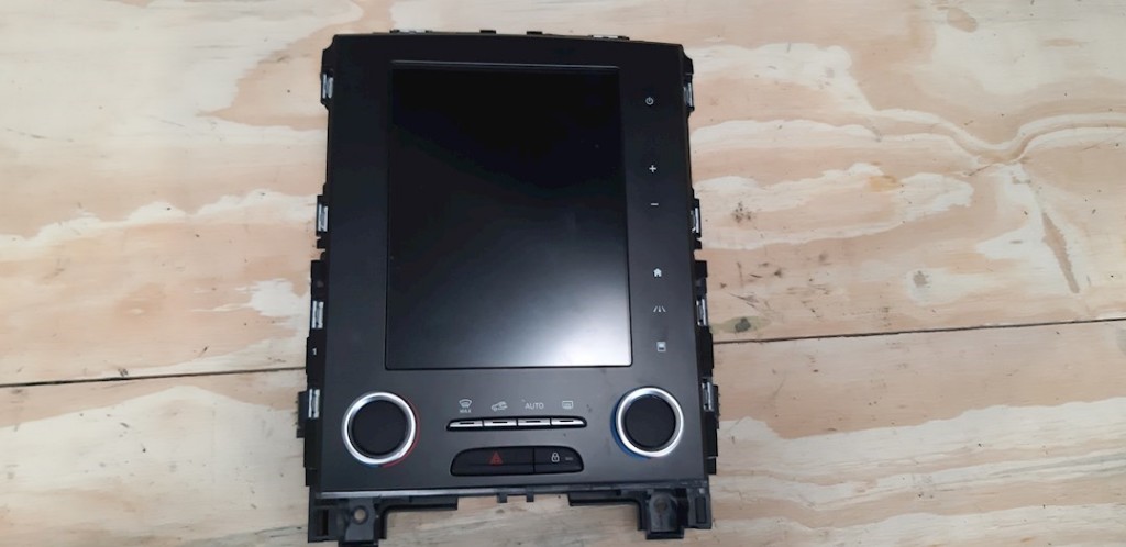 Display monitor RENAULT MEGANE IV Hatchback (B9A/M/N_) 1.5 dCi 110 ...