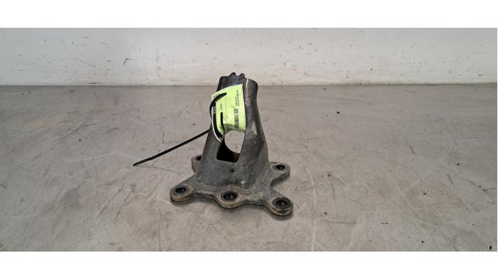 Engine mount NISSAN NAVARA NP300 Pickup (D23, D23T) 2.3 dCi 4x4 (D231 ...