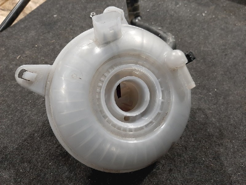 Expansion tank VW TIGUAN (AD1, AX1) 1.4 TSI 10877713 | B-Parts