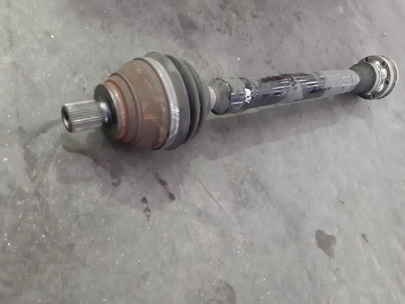 Right front driveshaft VW TIGUAN (5N_) 1.4 TSI 10876460 | B-Parts