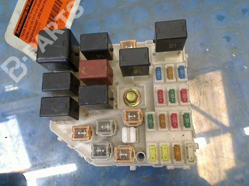 Fuse box TOYOTA RAV 4 II (_A2_) 2.0 4WD (ACA21, ACA20) 11373576 | B-Parts