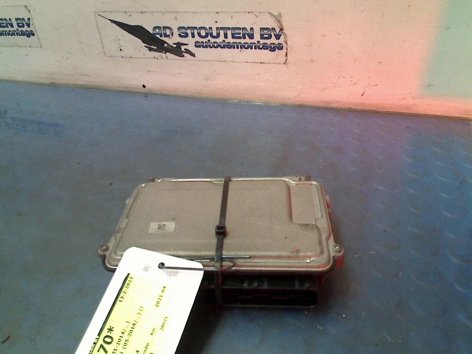 Engine control unit (ECU) PEUGEOT 108 1.0 VTi 72 13024204 | B-Parts
