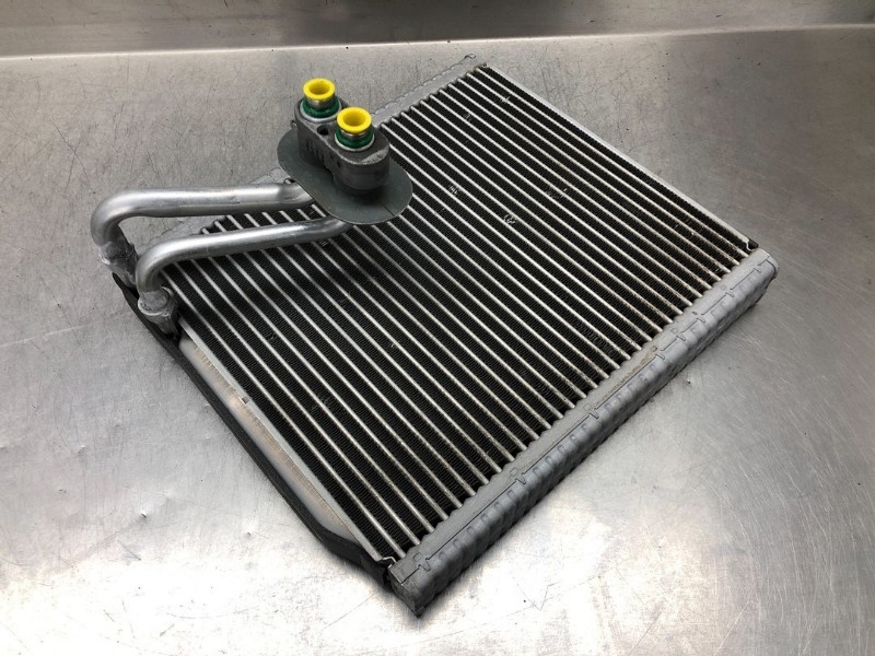 Air conditioning evaporator HYUNDAI i30 (GD) 1.4 11781105 | B-Parts