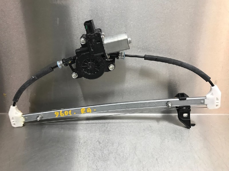 Elevador vidro trás direito MAZDA 3 Saloon (BM_, BN_) 2.0 10848453 | B ...