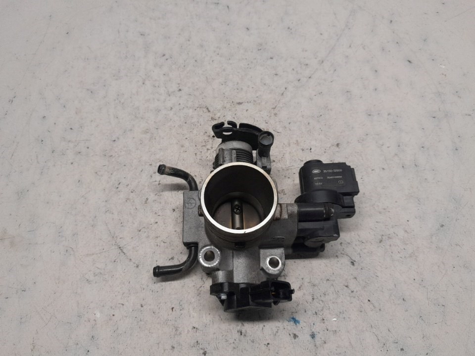 Throttle body KIA PICANTO I (SA) 1.1 20313776 | B-Parts