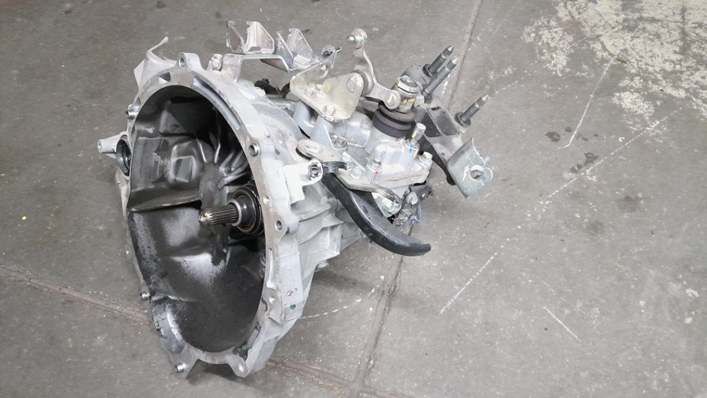 Manual gearbox MITSUBISHI MIRAGE / SPACE STAR VI Hatchback (A0_A) 1.0 ...