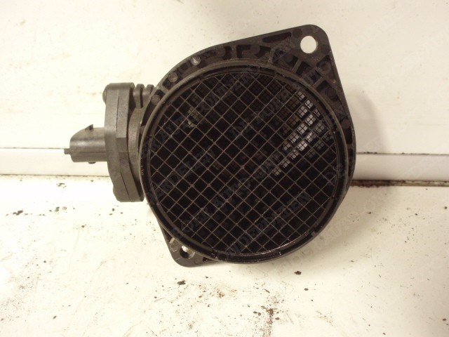 Mass air flow sensor VOLVO S60 I (384) D5 11063612 | B-Parts