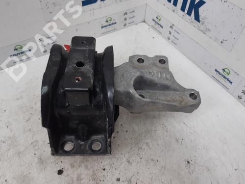 Engine mount CITROËN DS5 2.0 HDi 165 Hybrid4 4x4 9618853 | B-Parts