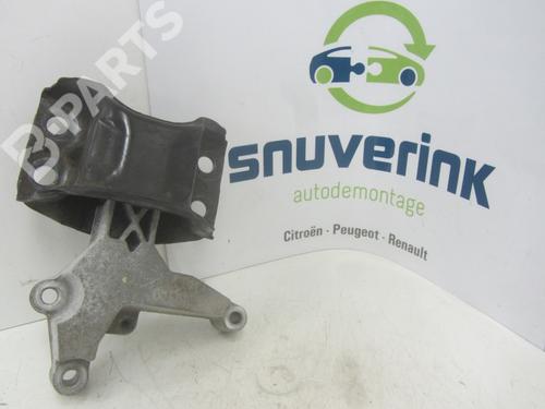 Engine mount RENAULT TWINGO II (CN0_) 1.2 (CN0D) 10786171 | B-Parts