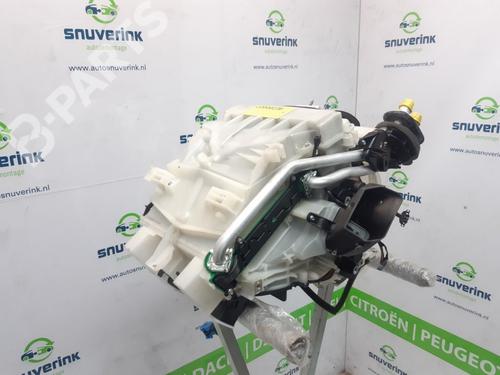 Heater matrix box PEUGEOT 308 I (4A_, 4C_) 1.6 16V 11496517 | B-Parts