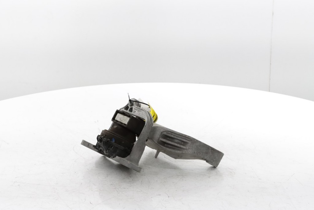 Engine mount RENAULT TRAFIC III Van (FG_) 2.0 dCi 120 (FGMN) 30185767 ...