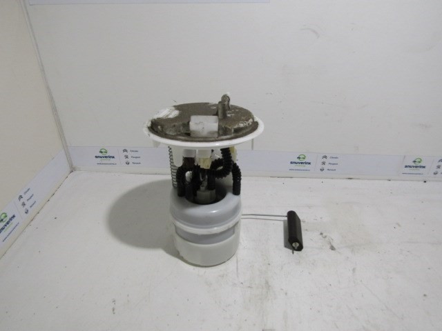 Fuel pump CITROËN C3 II (SC_) 1.2 VTi 82 10797619 | B-Parts