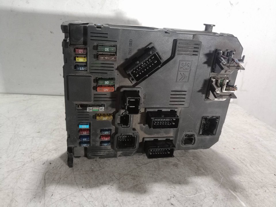Fuse box CITROËN C2 (JM_) 1.4 HDi 7862074 | B-Parts