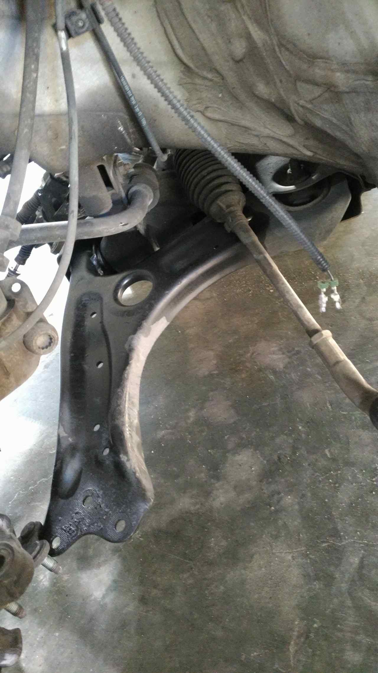 Left front suspension arm SEAT IBIZA IV (6J5, 6P1) 6679246 | B-Parts