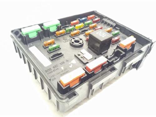 Fuse box AUDI Q3 (8UB, 8UG) 2.0 TDI 13495605 | B-Parts
