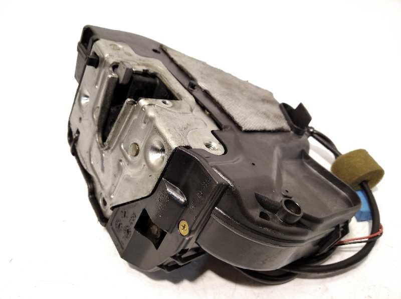 Fechadura trás esquerda MERCEDES-BENZ E-CLASS (W211) E 270 CDI (211.016 ...