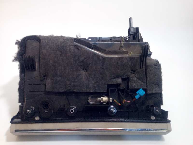 Glove box MERCEDES-BENZ C-CLASS (W204) C 180 Kompressor (204.044, 204. ...