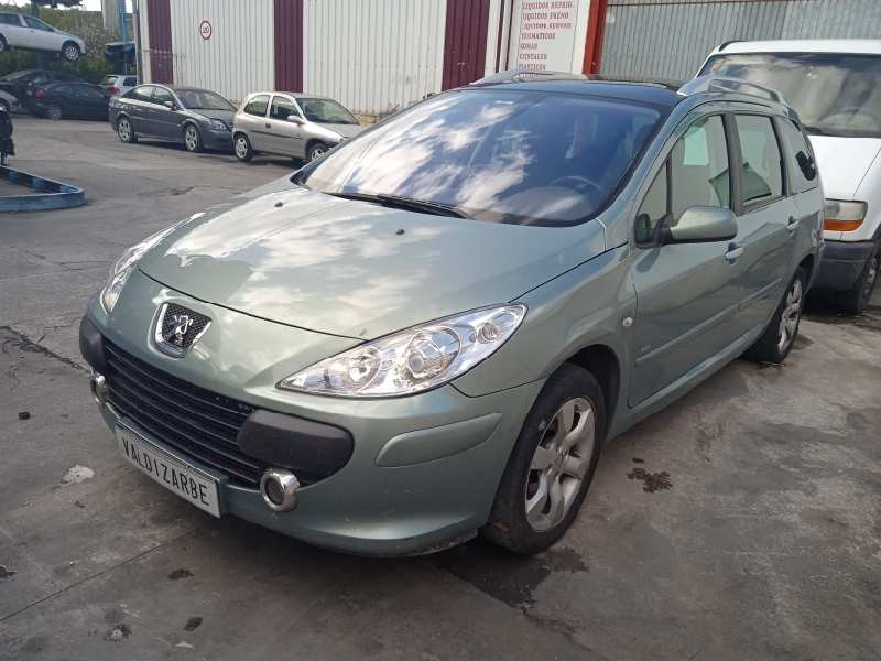 Front bumper PEUGEOT 307 SW (3H) 2.0 HDi 135 7401CZ | B-Parts