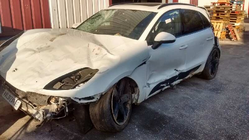 Left front steering knuckle PORSCHE MACAN (95B) 3.0 S Diesel 1115469 ...